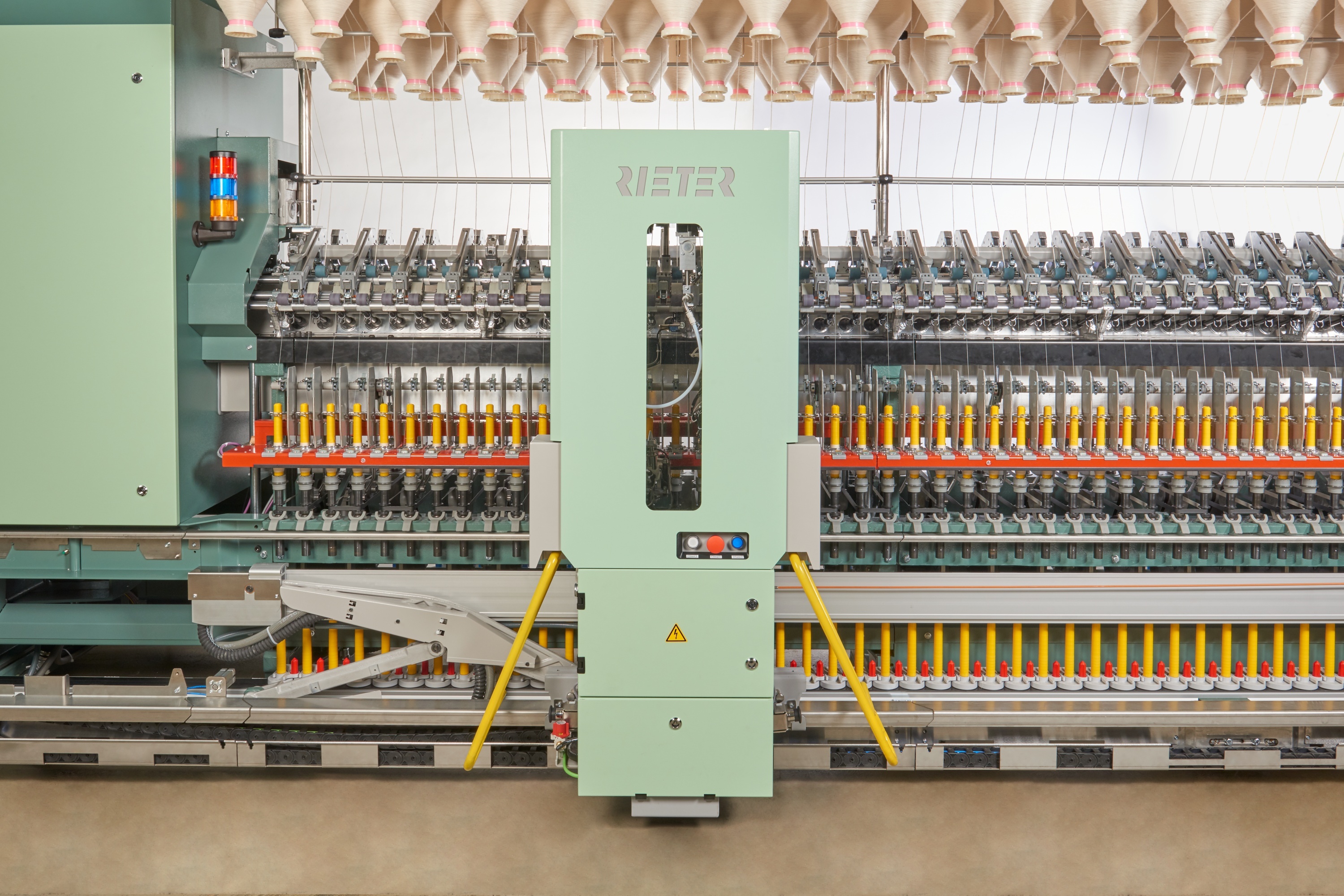 Rieter Management AG | Swiss Textile Machinery (en)